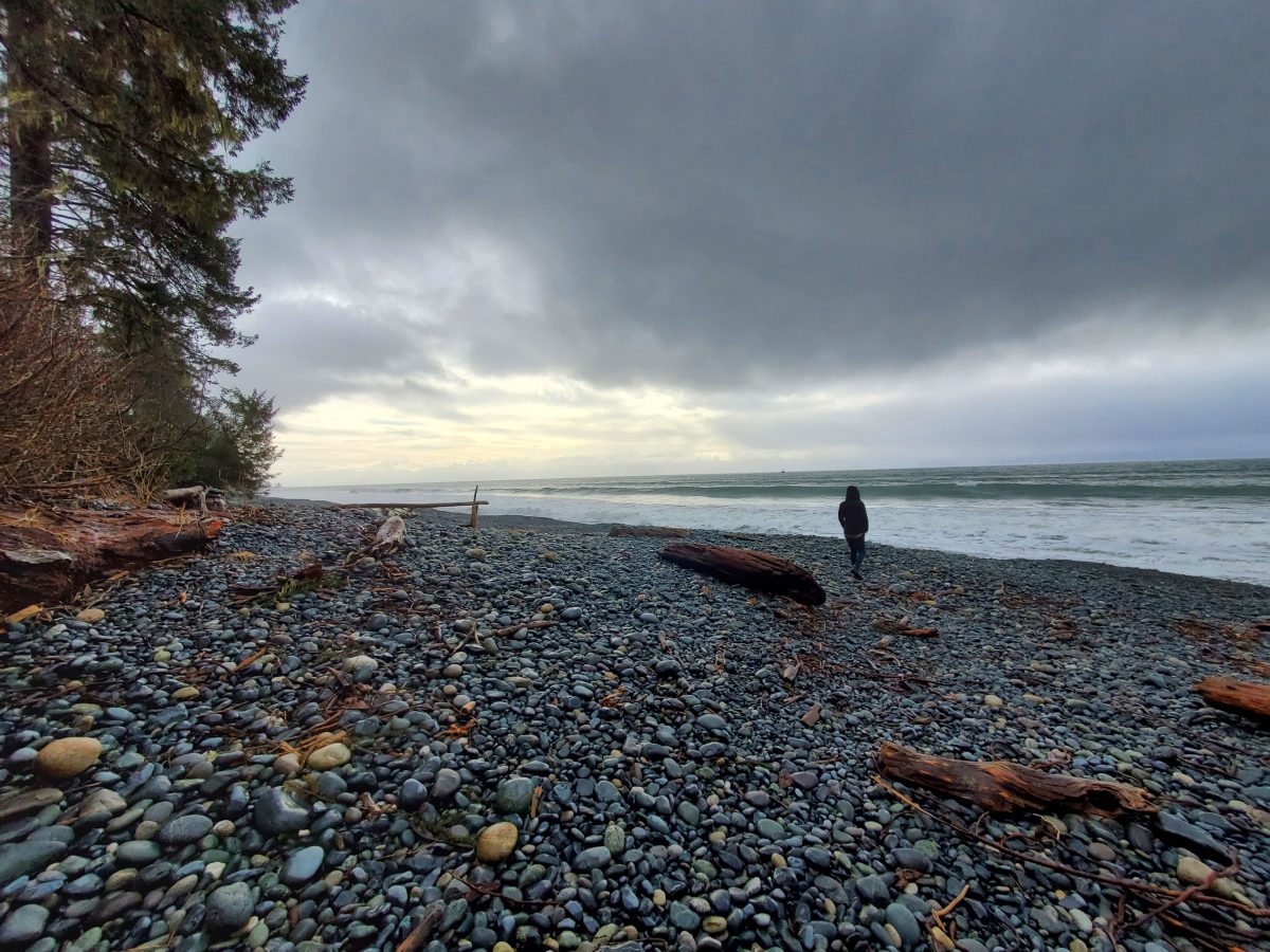 Fossil Bay Resort Cottages: Cozy Local Staycation in Sooke – Les Talk ...