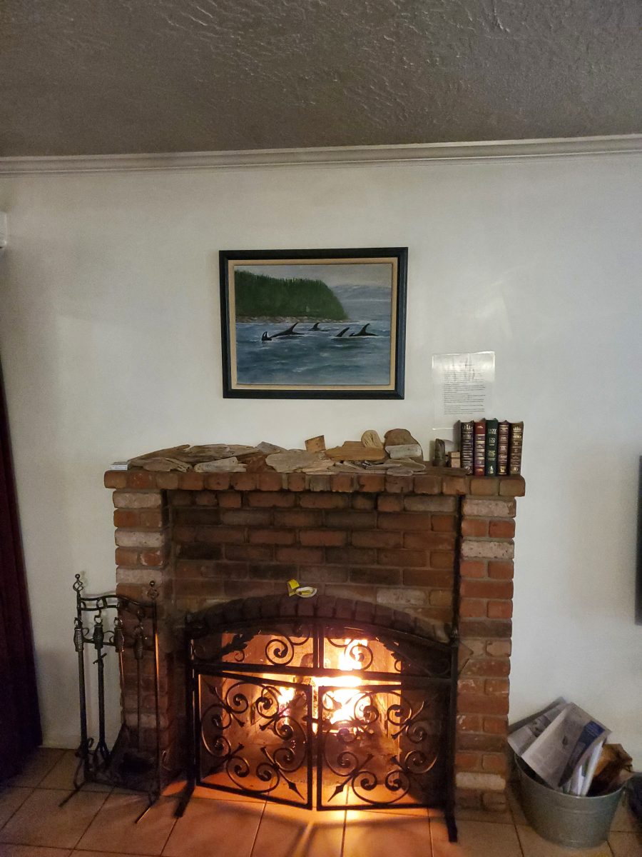 Fossil Bay Resort Cottages: Cozy Local Staycation in Sooke – Les Talk ...